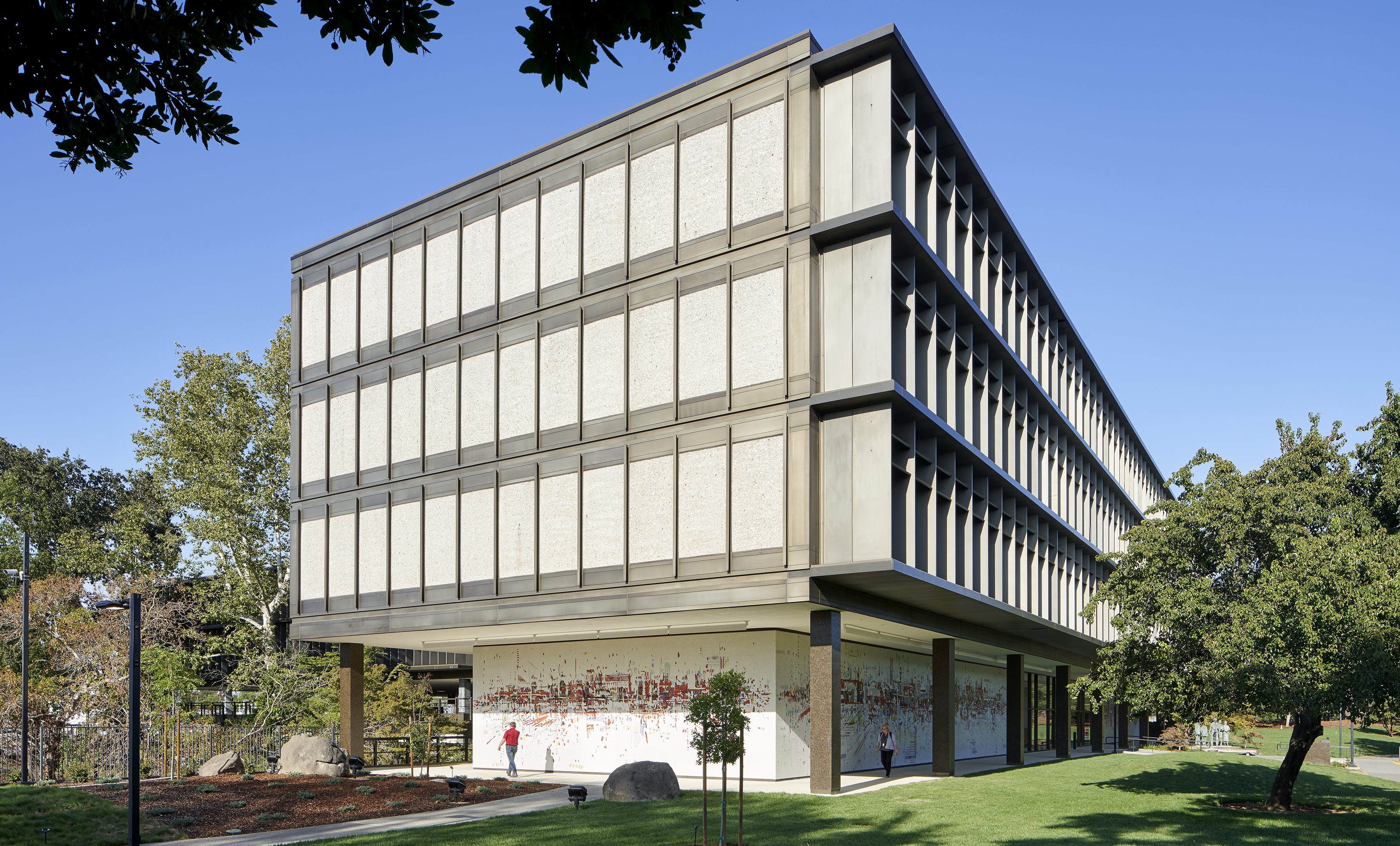 A 1959 Modernist Office in Sacramento Shines Again - Dreyfuss + Blackford Architecture