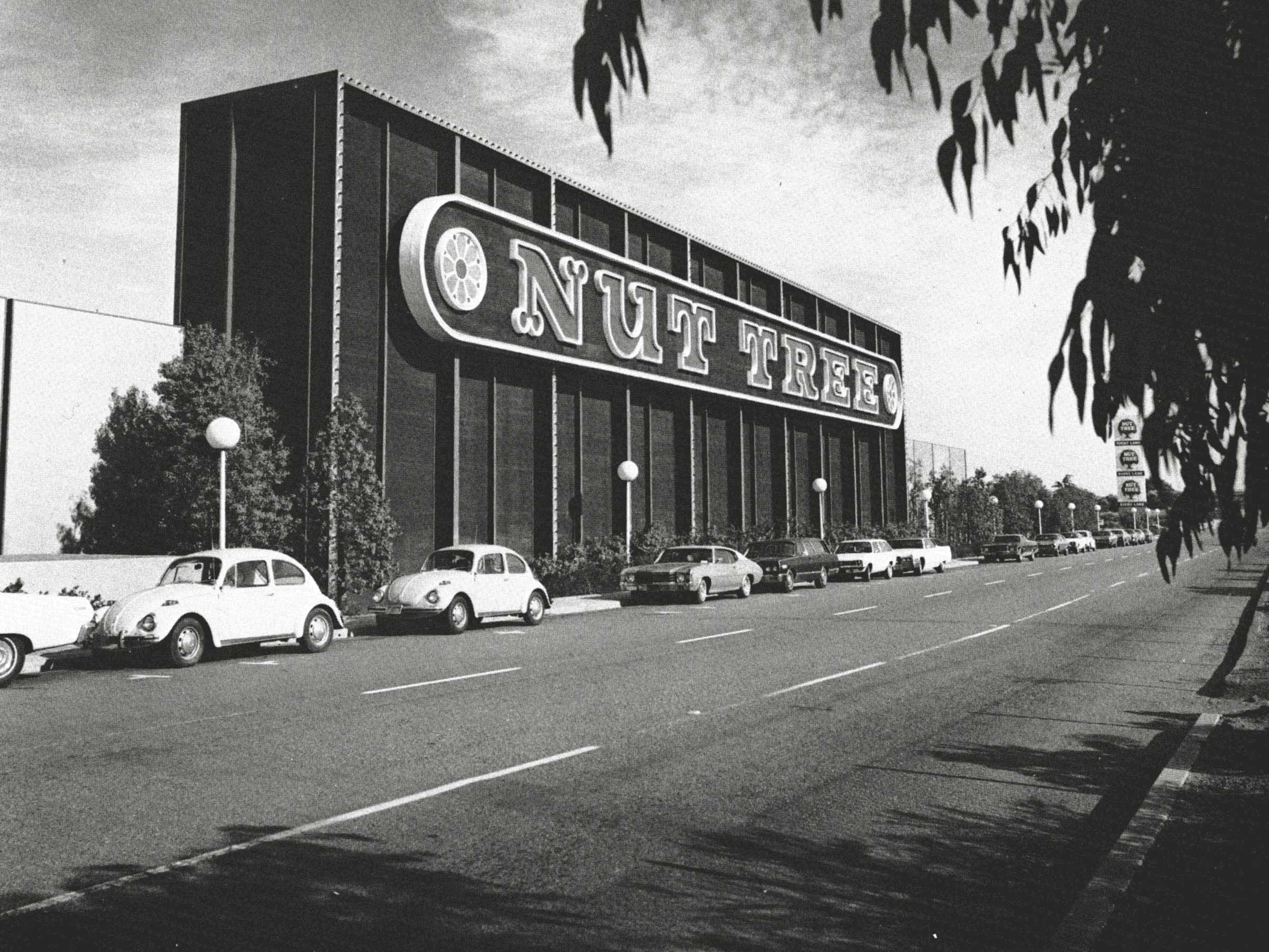 Nut Tree - Dreyfuss + Blackford Architecture